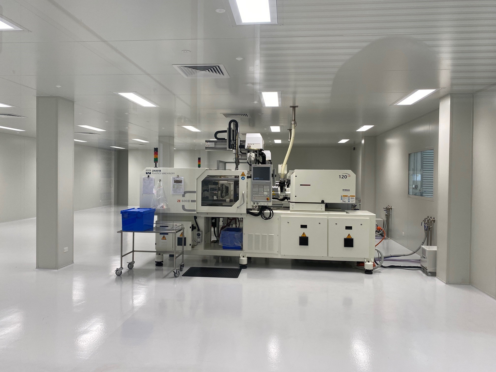 Cleanroom Manufacturing ISO 13485 Certified